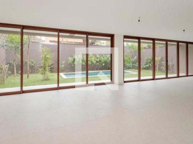 Casa à Venda Santo Amaro, 4 Quartos, 621 m² São Paulo