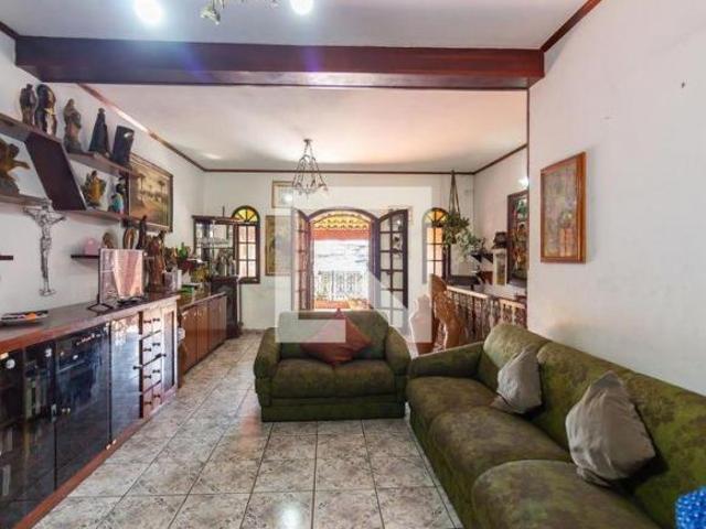 Casa à Venda Santo Antônio, 4 Quartos, 237 m² Osasco