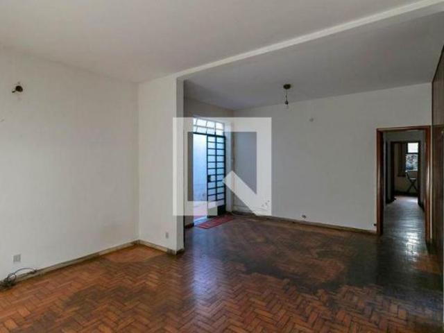 Casa à Venda Santo Antônio, 4 Quartos, 435 m² Belo Horizonte