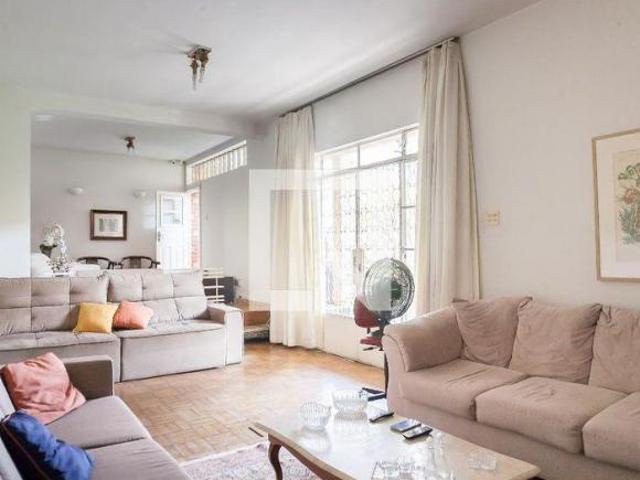 Casa à Venda Santo Antônio, 5 Quartos, 241 m² Belo Horizonte