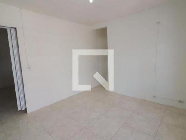 Casa à Venda Santo Antônio, 1 Quarto, 40 m² Osasco