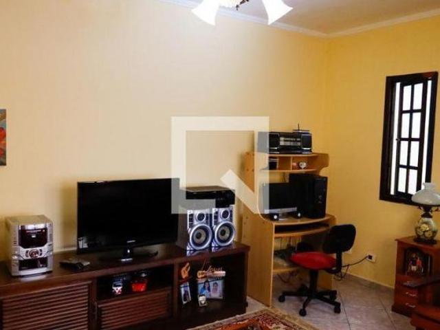 Casa à Venda Santo Antônio, 1 Quarto, 125 m² Osasco