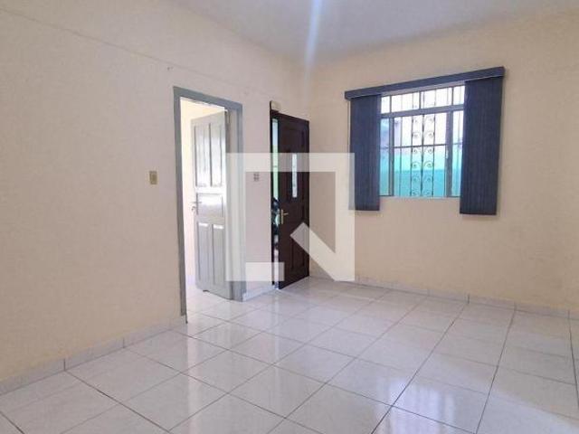 Casa à Venda Santo Antônio, 2 Quartos, 145 m2