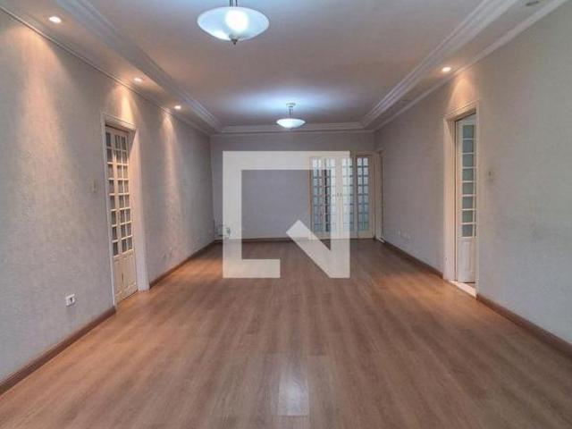 Casa à Venda Santo Antônio, 2 Quartos, 253 m2