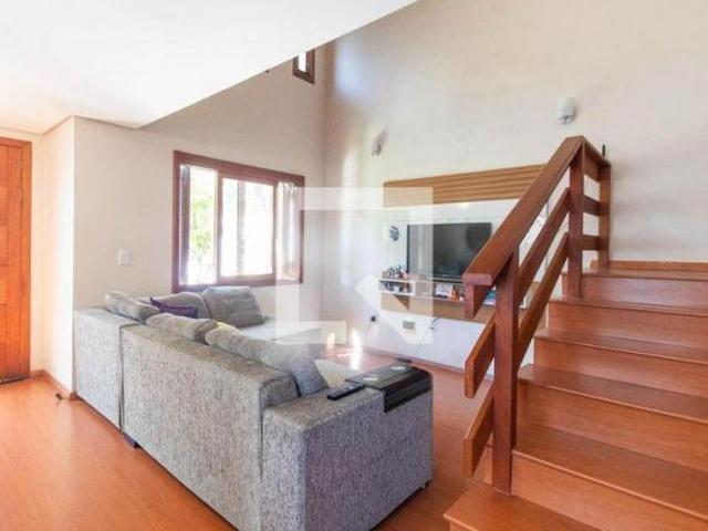 Casa à Venda Santo Antônio, 3 Quartos, 175 m² Porto Alegre