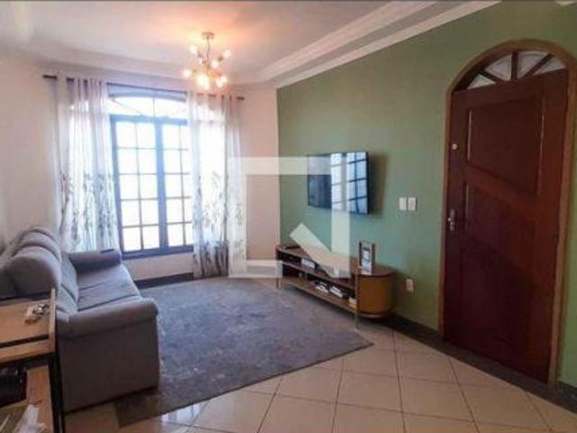 Casa à Venda Santo Antônio, 3 Quartos, 196 m² Osasco