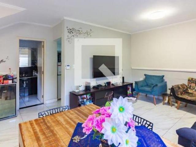 Casa à Venda Santo Antônio, 3 Quartos, 230 m² Osasco