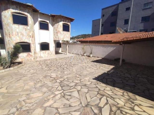 CASA À VENDA | SANTO ANTÔNIO ITAÚNA/MG