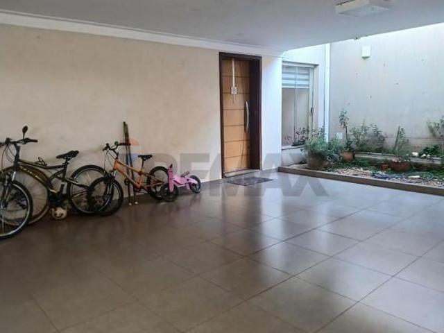 Casa à Venda Santo Agostinho | Franca SP, 3 quartos 1 suíte | 2 vagas