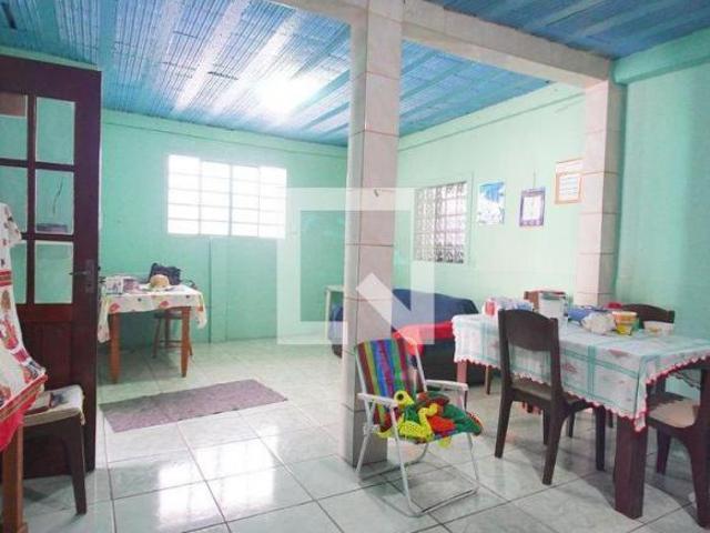 Casa à Venda Santos Dumond, 2 Quartos, 160 m² São Leopoldo