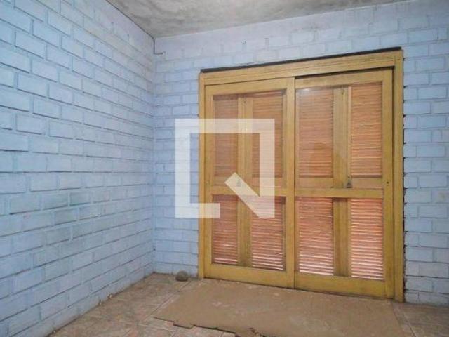Casa à Venda Santos Dumond, 2 Quartos, 200 m² São Leopoldo