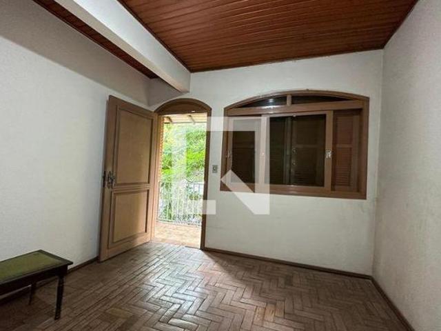 Casa à Venda Santos Dumond, 3 Quartos, 196 m² São Leopoldo