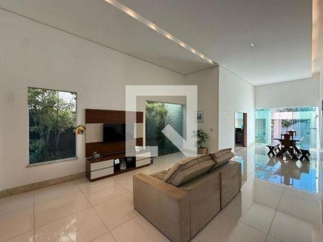 Casa à Venda Santos Dumont, 4 Quartos, 485 m² Lagoa Santa