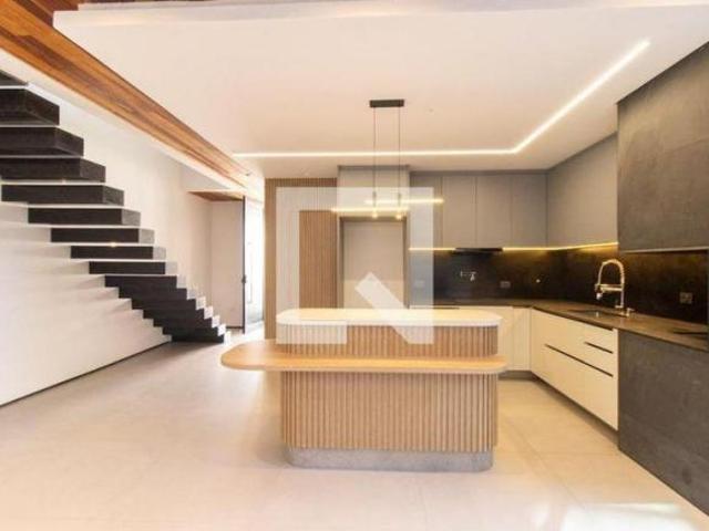 Casa à Venda Santa Cândida, 3 Quartos, 180 m² Curitiba