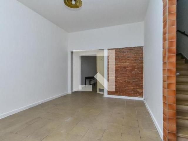 Casa à Venda Santa Cecília, 5 Quartos, 200 m2