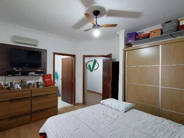 CASA À VENDA SANTA CECÍLIA PINDAMONHANGABA SP