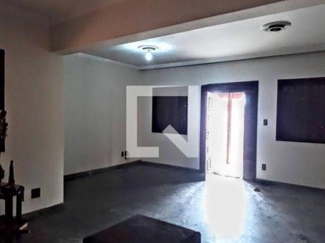 Casa à Venda Santa Cruz, 5 Quartos, 300 m² Belo Horizonte