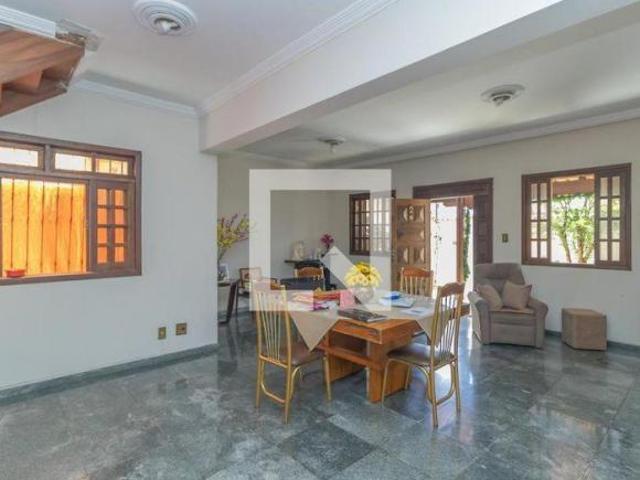 Casa à Venda Santa Cruz, 5 Quartos, 360 m² Belo Horizonte