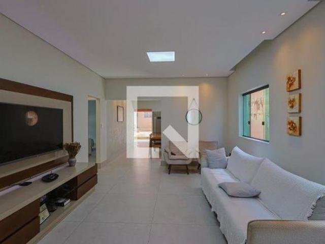Casa à Venda Santa Cruz, 3 Quartos, 215 m² Belo Horizonte