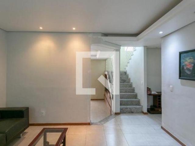 Casa à Venda Santa Cruz, 3 Quartos, 245 m² Belo Horizonte