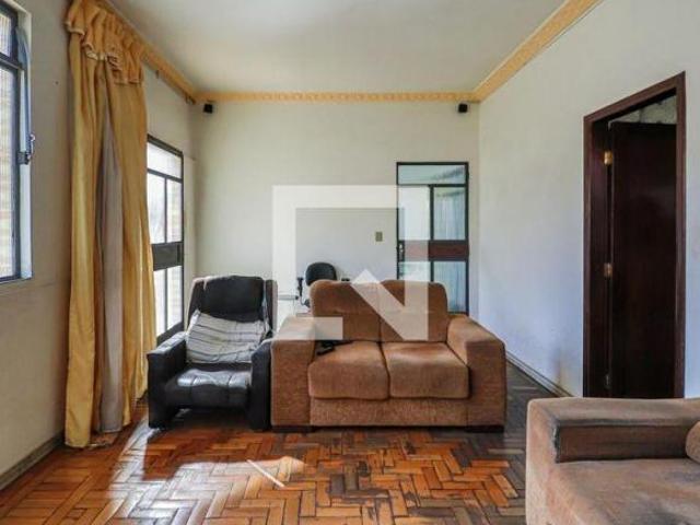 Casa à Venda Santa Cruz, 3 Quartos, 320 m² Belo Horizonte