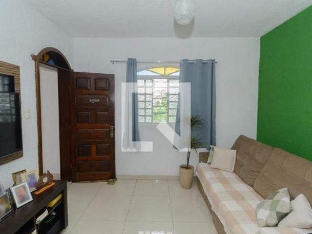 Casa à Venda Santa Cruz Industrial, 2 Quartos, 390 m² Contagem
