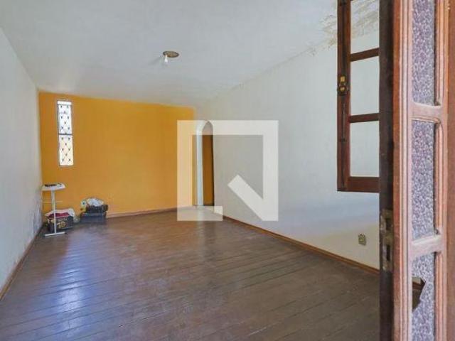 Casa à Venda Santa Amélia, 3 Quartos, 458 m² Belo Horizonte