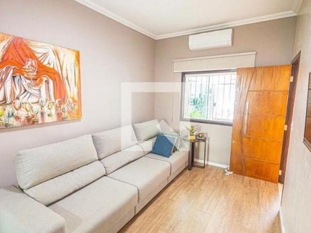 Casa à Venda Santa Amélia, 3 Quartos, 140 m² Belo Horizonte
