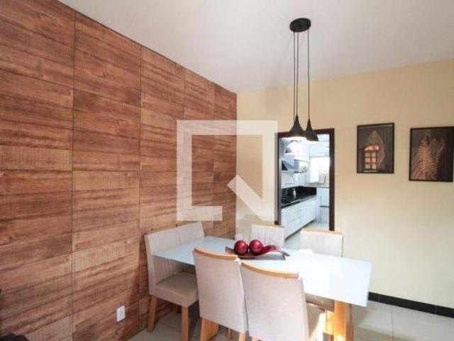 Casa à Venda Santa Amélia, 3 Quartos, 150 m² Belo Horizonte