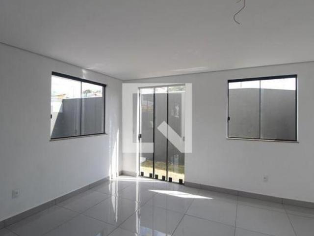 Casa à Venda Santa Amélia, 3 Quartos, 163 m² Belo Horizonte