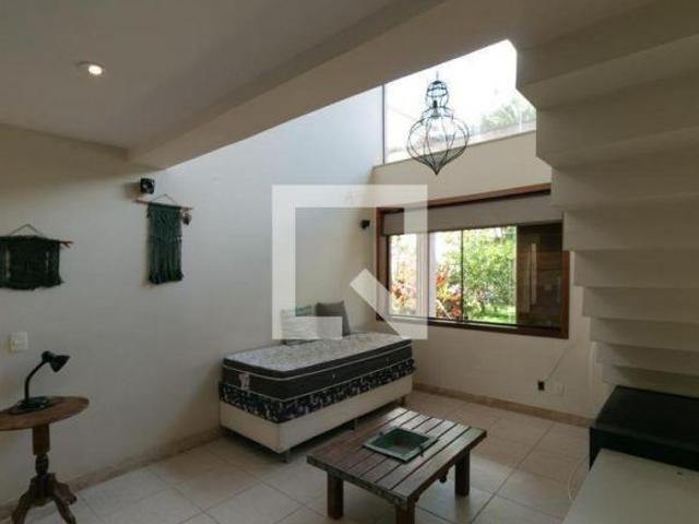 Casa à Venda Santa Amélia, 3 Quartos, 224 m² Belo Horizonte