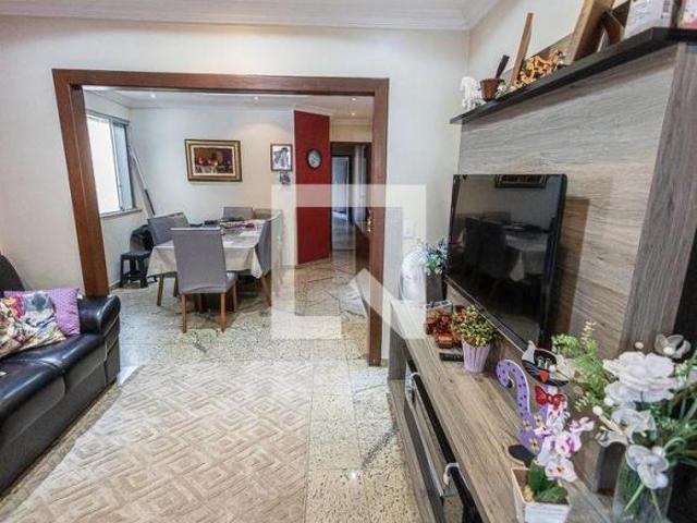 Casa à Venda Santa Amélia, 4 Quartos, 210 m² Belo Horizonte