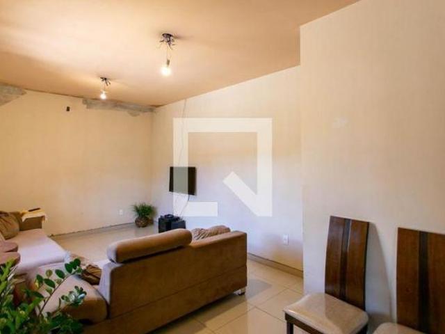 Casa à Venda Santa Amélia, 4 Quartos, 258 m² Belo Horizonte