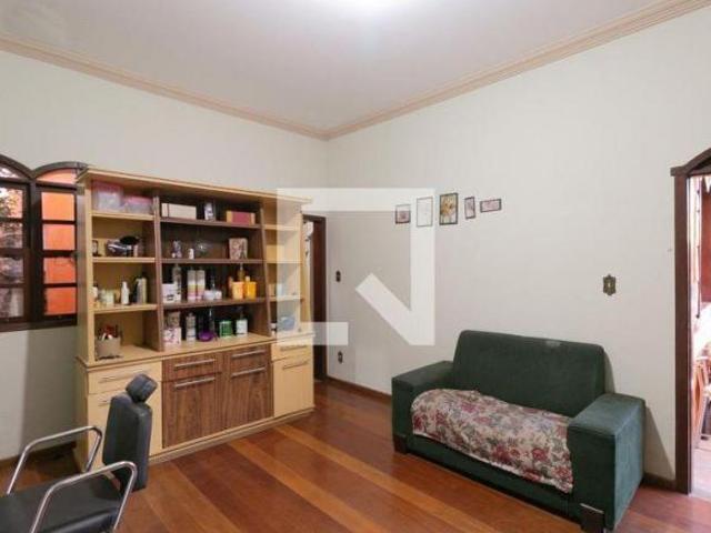 Casa à Venda Santa Amélia, 4 Quartos, 360 m² Belo Horizonte
