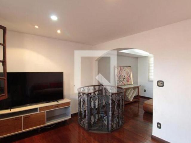 Casa à Venda Santa Amélia, 4 Quartos, 380 m² Belo Horizonte
