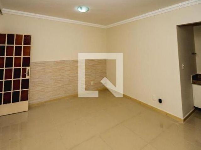 Casa à Venda Santa Amélia, 5 Quartos, 110 m² Belo Horizonte