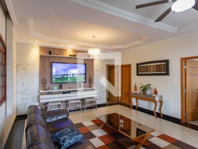 Casa à Venda Santa Amélia, 5 Quartos, 270 m² Belo Horizonte