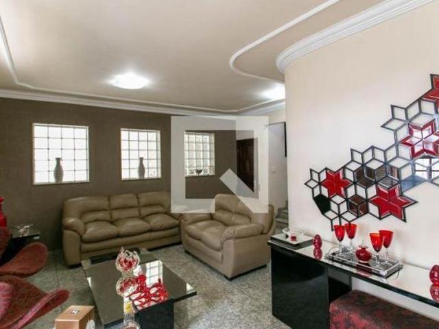 Casa à Venda Santa Amélia, 5 Quartos, 290 m² Belo Horizonte