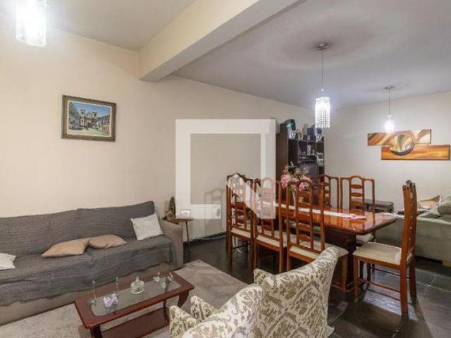 Casa à Venda Santa Amélia, 6 Quartos, 400 m² Belo Horizonte