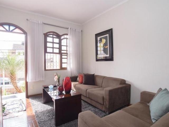 Casa à Venda Santa Branca, 3 Quartos, 150 m² Belo Horizonte