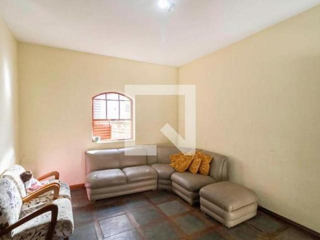Casa à Venda Santa Branca, 3 Quartos, 210 m² Belo Horizonte