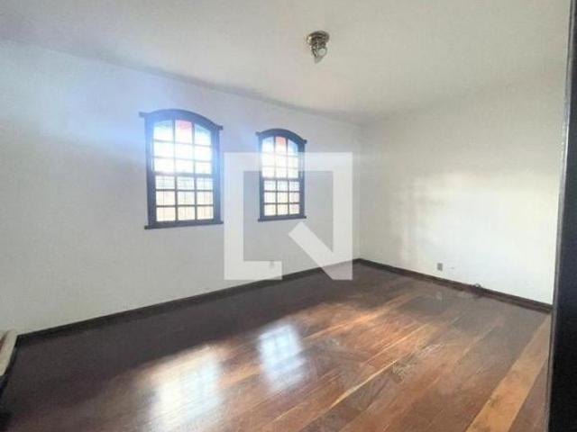 Casa à Venda Santa Branca, 5 Quartos, 360 m² Belo Horizonte