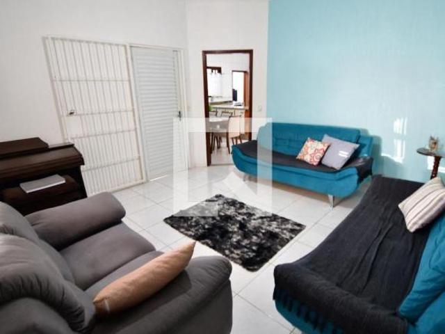 Casa à Venda Santa Genebra, 3 Quartos, 200 m2