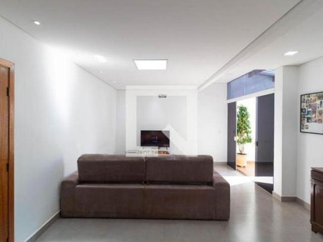 Casa à Venda Santa Genebra, 3 Quartos, 220 m2