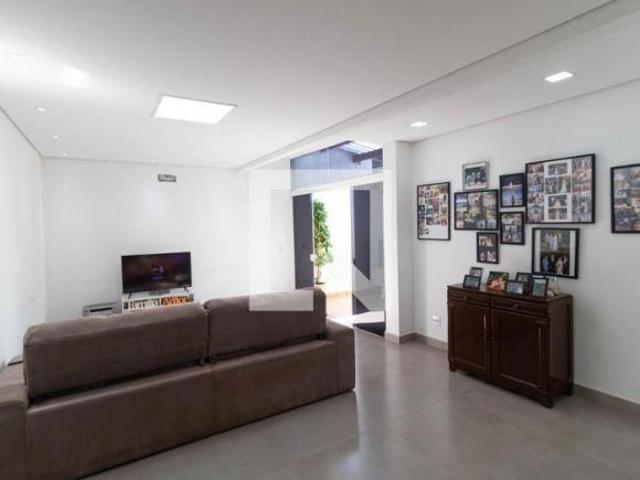 Casa à Venda Santa Genebra, 3 Quartos, 220 m² Campinas