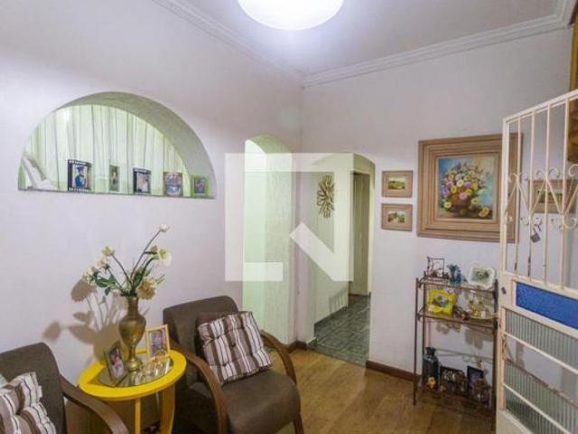 Casa à Venda Santa Efigênia, 3 Quartos, 180 m² Belo Horizonte