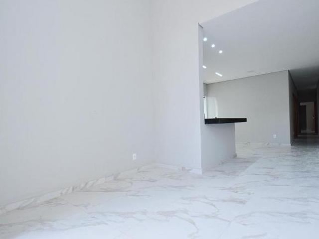 Casa à Venda Santa Efigênia, 3 Quartos, 200 m2