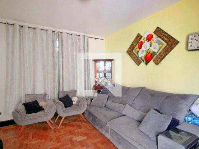 Casa à Venda Santa Efigênia, 2 Quartos, 480 m2