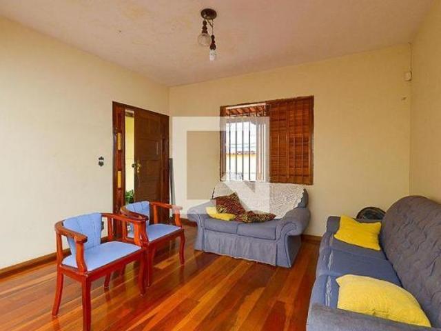 Casa à Venda Santa Efigênia, 4 Quartos, 200 m² Belo Horizonte
