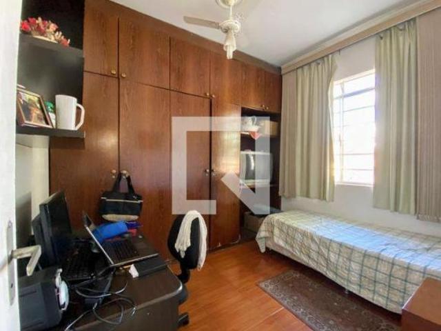 Casa à Venda Santa Efigênia, 4 Quartos, 360 m² Belo Horizonte